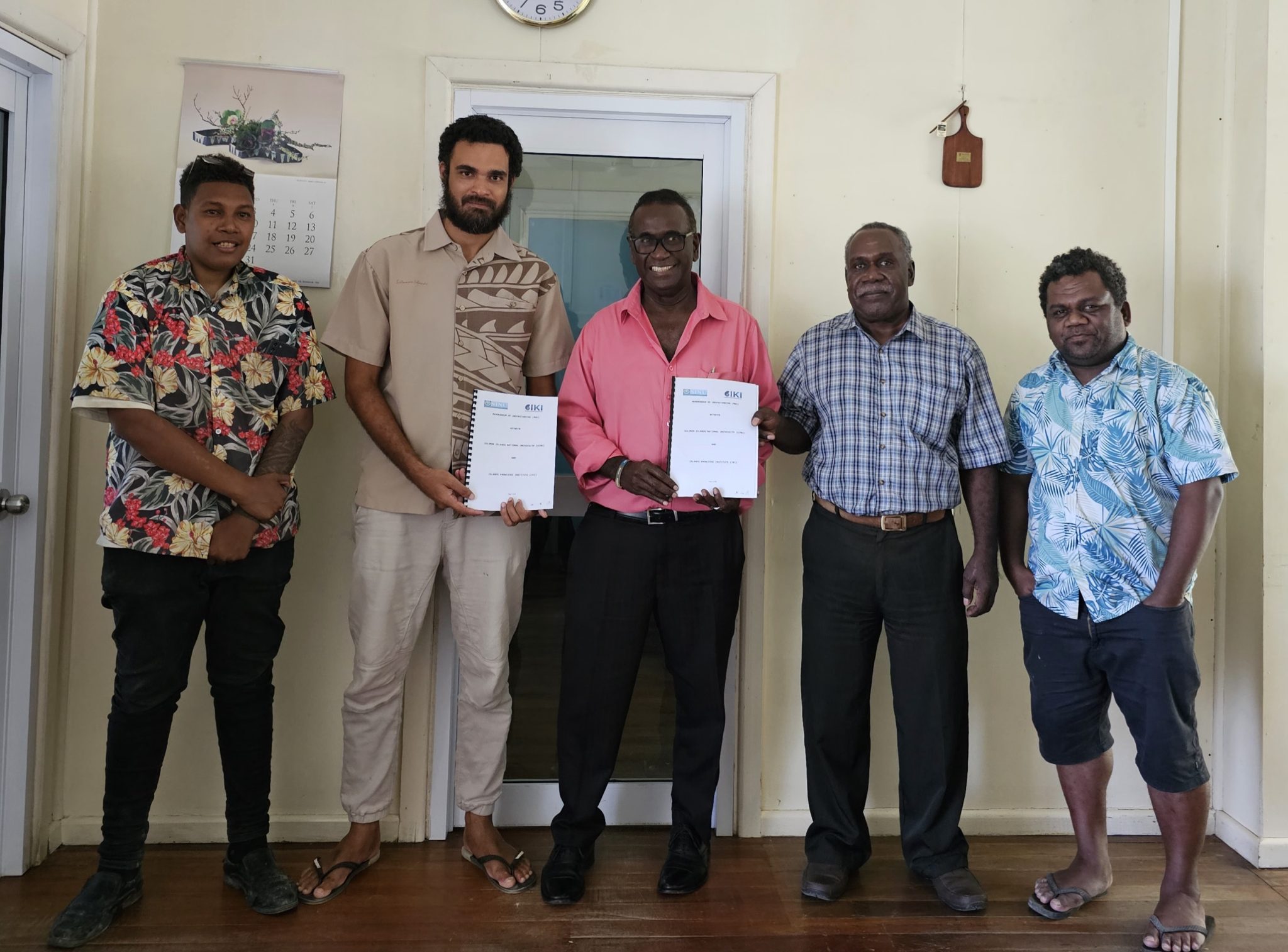 𝑺𝒐𝒍𝒐𝒎𝒐𝒏 𝑰𝒔𝒍𝒂𝒏𝒅𝒔 𝑵𝒂𝒕𝒊𝒐𝒏𝒂𝒍 𝑼𝒏𝒊𝒗𝒆𝒓𝒔𝒊𝒕𝒚 (𝑺𝑰𝑵𝑼) 𝑷𝒂𝒓𝒕𝒏𝒆𝒓𝒔 𝒘𝒊𝒕𝒉 𝑰𝒔𝒍𝒂𝒏𝒅𝒔 ...