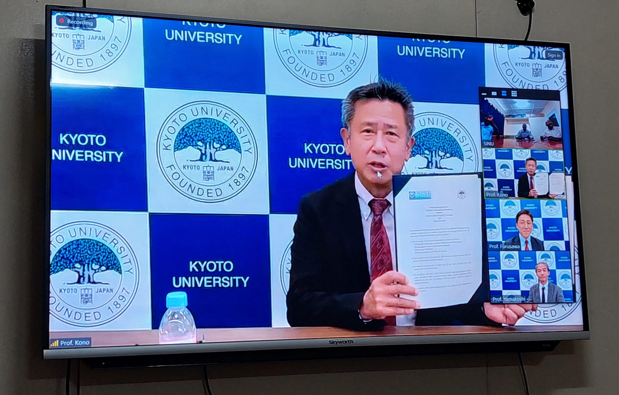 𝐒𝐨𝐥𝐨𝐦𝐨𝐧 𝐈𝐬𝐥𝐚𝐧𝐝𝐬 𝐍𝐚𝐭𝐢𝐨𝐧𝐚𝐥 𝐔𝐧𝐢𝐯𝐞𝐫𝐬𝐢𝐭𝐲 (𝐒𝐈𝐍𝐔) 𝐚𝐧𝐝 𝐊𝐲𝐨𝐭𝐨 𝐔𝐧𝐢𝐯𝐞𝐫𝐬𝐢𝐭𝐲 𝐒𝐢𝐠𝐧 ...